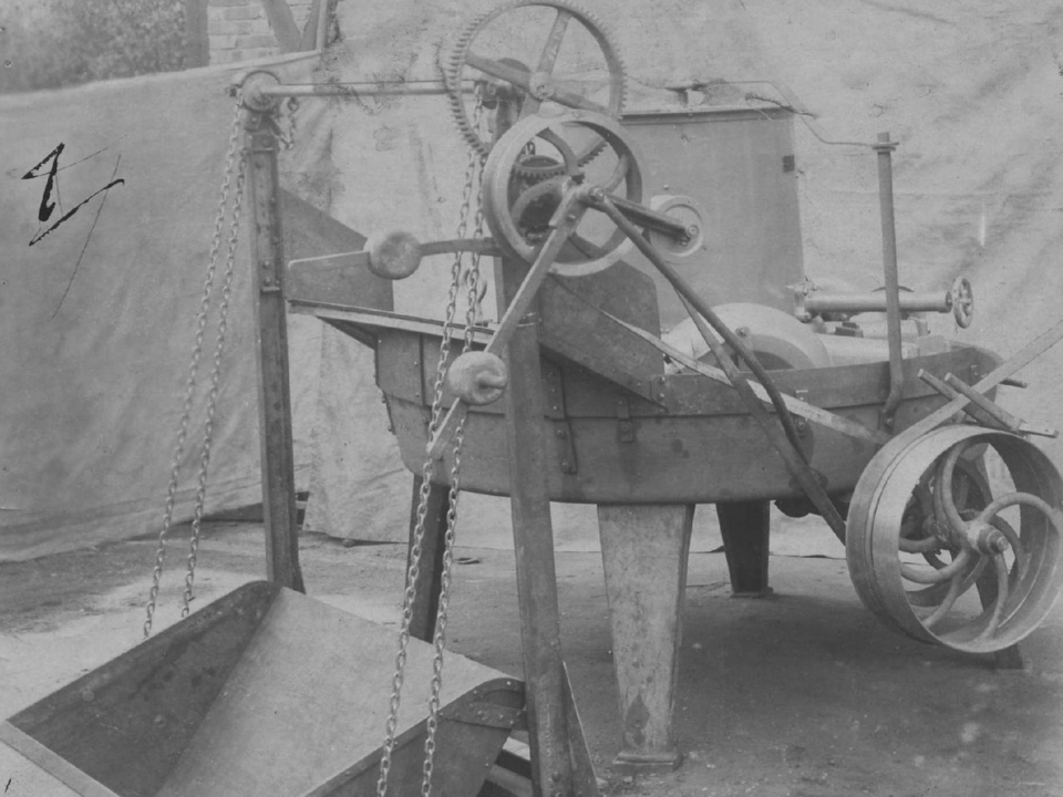 100 years of the Eirich mixing principle