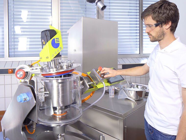 100 years of the Eirich mixing principle